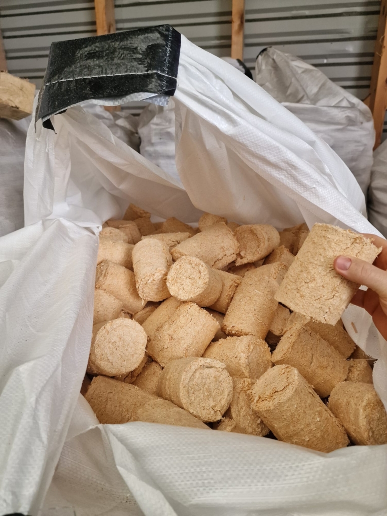 Ümar okaspuu brikett big bag - Eesti Puu OÜ